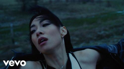 来日ツアー決定のリナ・サワヤマ、最新ALより「Hurricanes」MV公開 ｜ ガジェット通信 GetNews